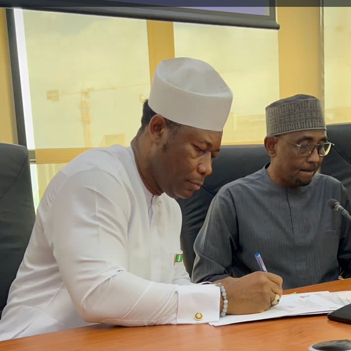 FG Presents Crude Export License To Jack-Rich’s Belema Sweet Export ...